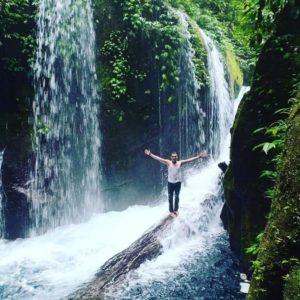 Harga Paket Air Terjun Tongkat Pelaruga dan Kolam Abadi - Sering Jalan