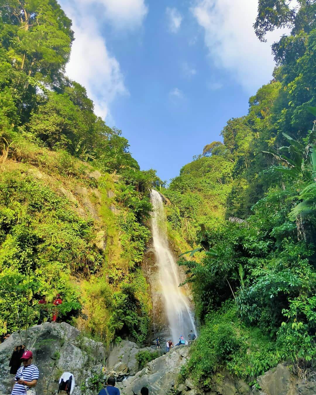 Pesona Curug cigentis, Wisata Baru yang Hits di Karawang - Sering Jalan