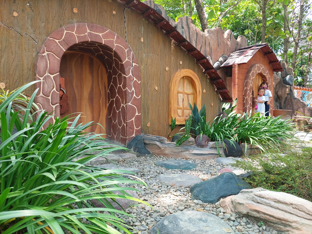 Taman Olba Gerih Ngawi, Destinasi Wisata Lengkap dan Menarik - Sering Jalan