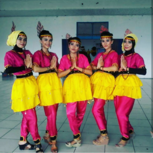 Makna Dan sejarah Tari Baliore, Tari Adat Sulawesi Tengah - Sering Jalan