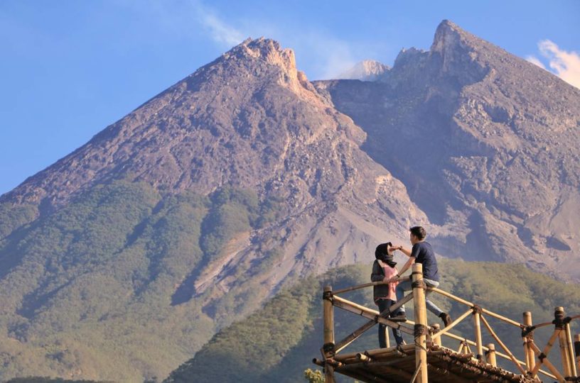 Wisata Bukit Klangon, Sensasi melihat Gunung Merapi Dari Dekat - Sering Jalan
