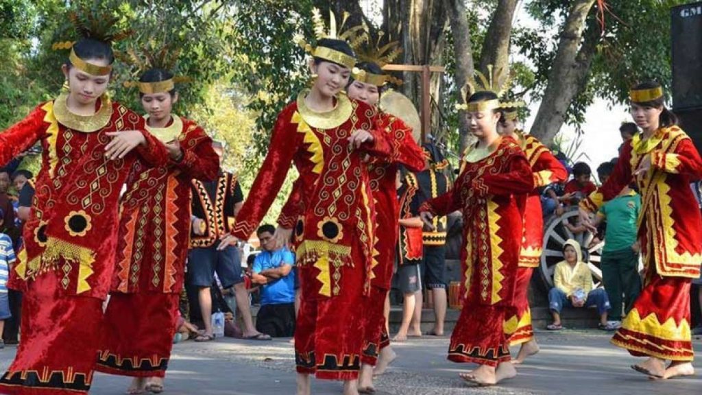 6 Tari Adat Tradisional Sumatera Utara - Sering Jalan