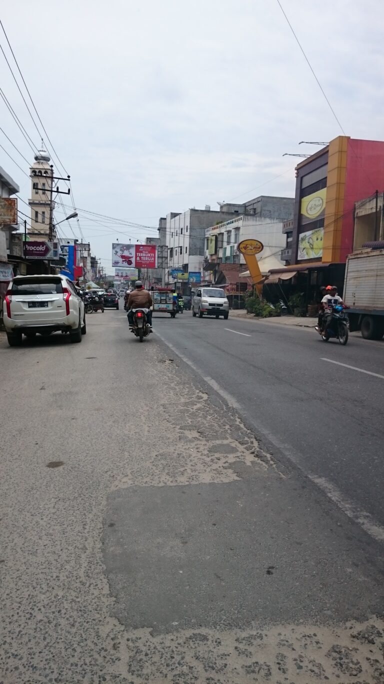 Mengenal Kota Aek Kanopan Kabupaten Labuhanbatu Utara - Sering Jalan