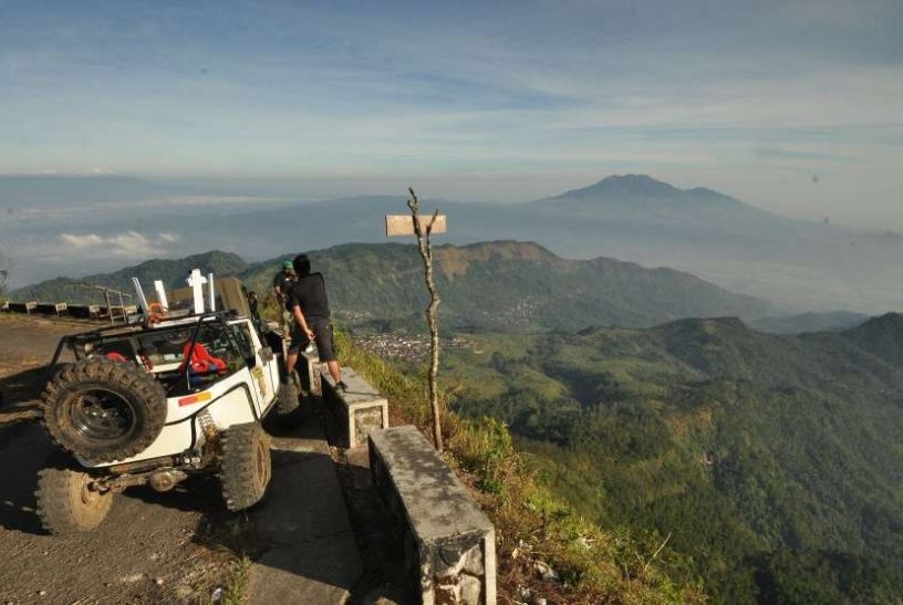 Gunung Telomoyo Dimana? Ini Lokasi dan Harga Tiketnya - Sering Jalan
