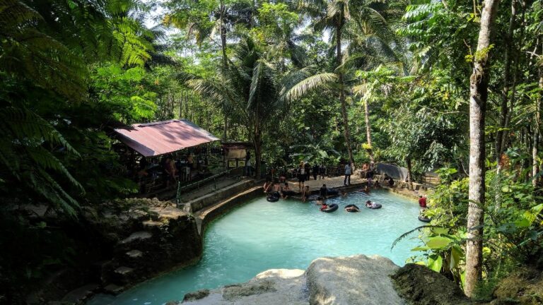 Harga Tiket Taman Sungai Mudal dan Fasilitasnya - Sering Jalan